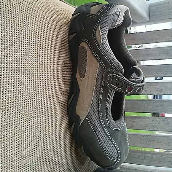 adventuridge | Shoes | Adventure Ridge Shoes Size 8 | Poshmark